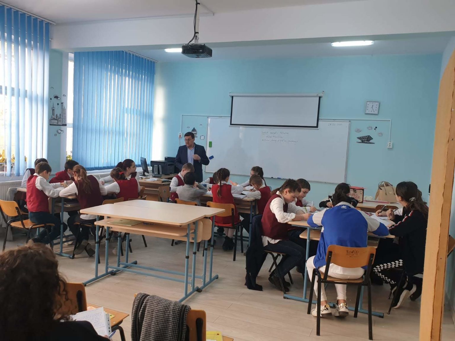 Resurse materiale - Școala Gimnazială „Domnița Maria” Bacău